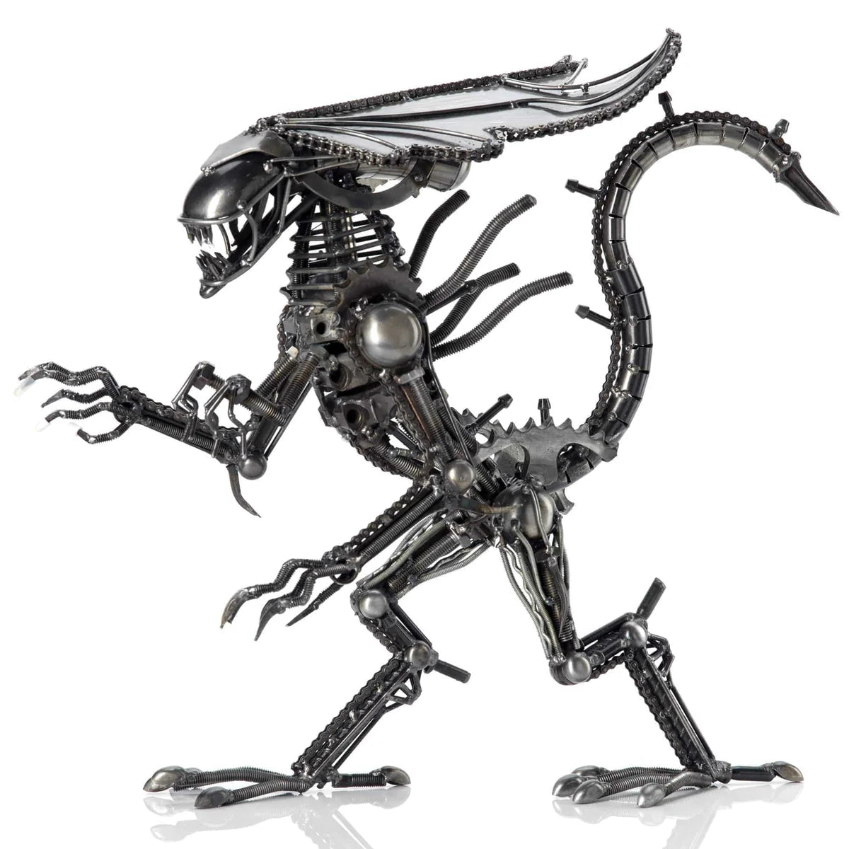 18" Queen Alien Inspired Recycled Metal Sculpture – Xformerz